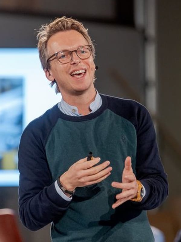 Pablo van der Lugt | Official Bookings | Speakers Academy