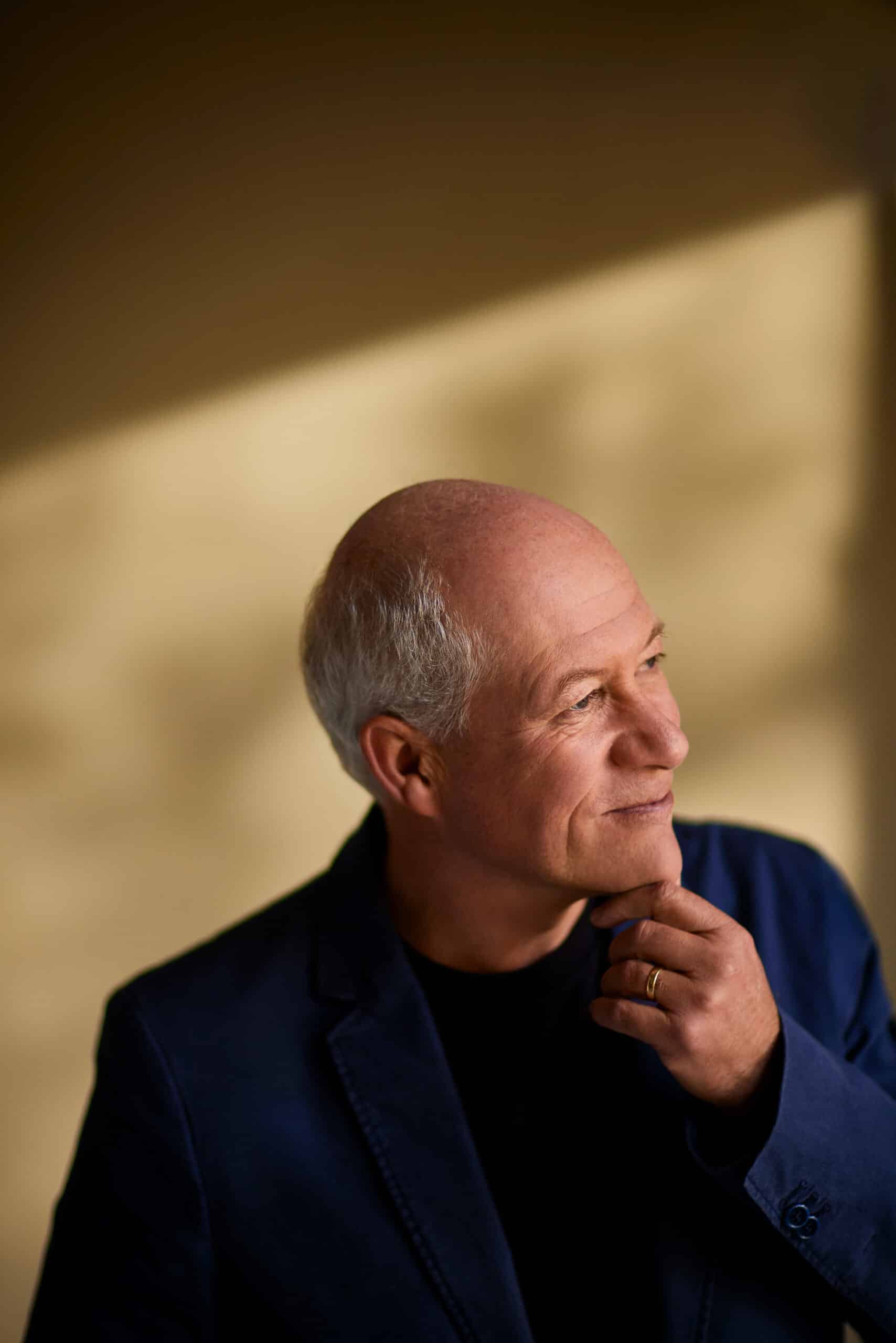 Speakers Academy - Connecting People Through Stories | Keynote Speakers